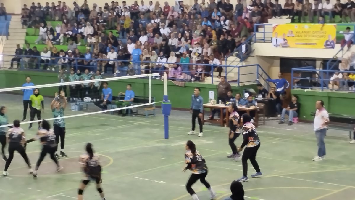 Tanjungsari Juara Voli Putri Antar Kampung, Cimalaka Tumbang