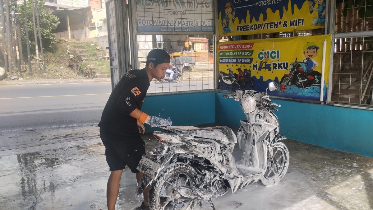 Sans Wash, Jasa Cuci Motor yang Ubah Nasib Anak Disabilitas